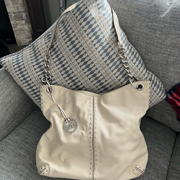 MICHAEL Michael Kors | Bags | Michael Kors Large Cream Purse W A Lot Of Fabulous Silver ...